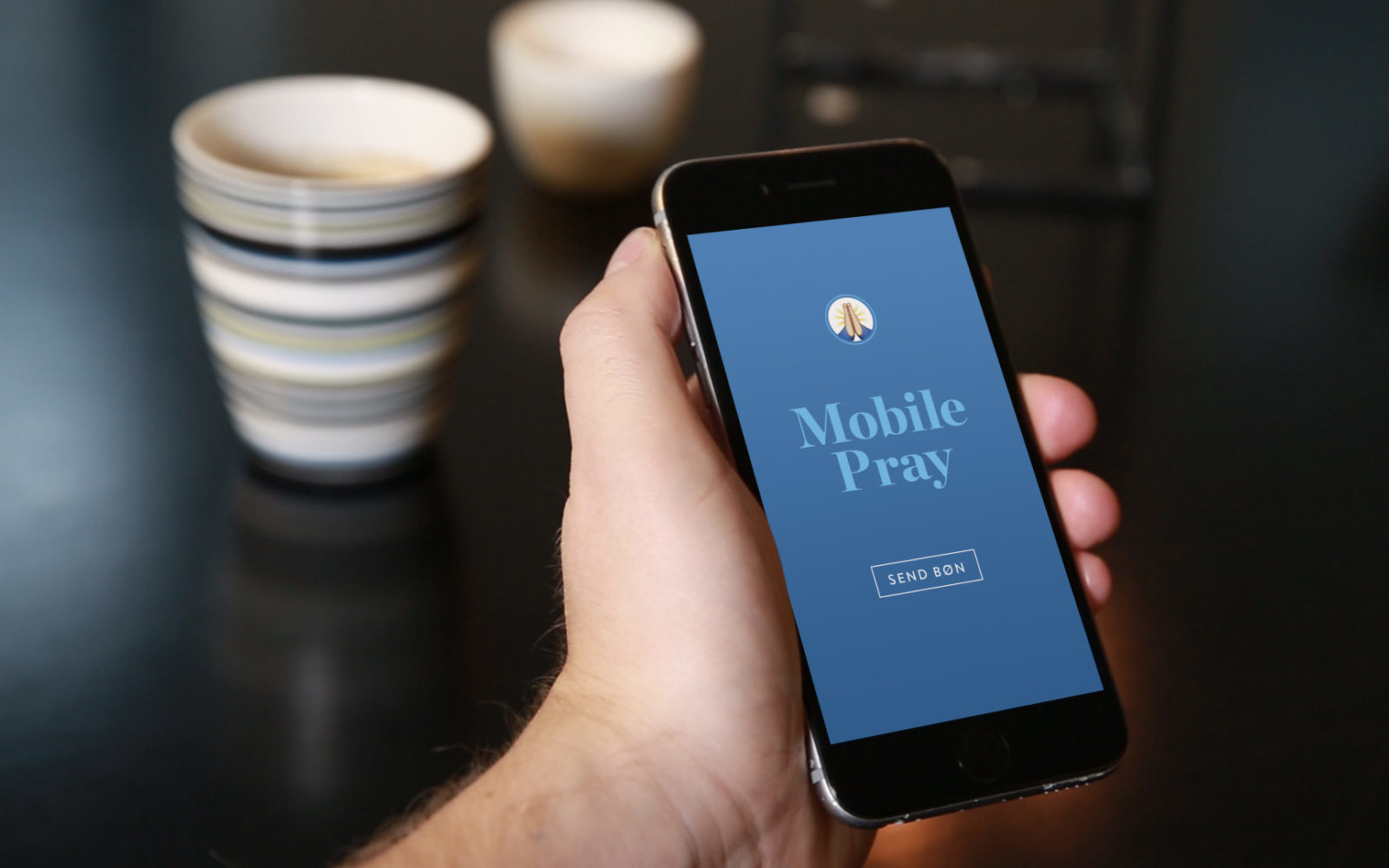Præster bag MobilePray - Bureaubiz