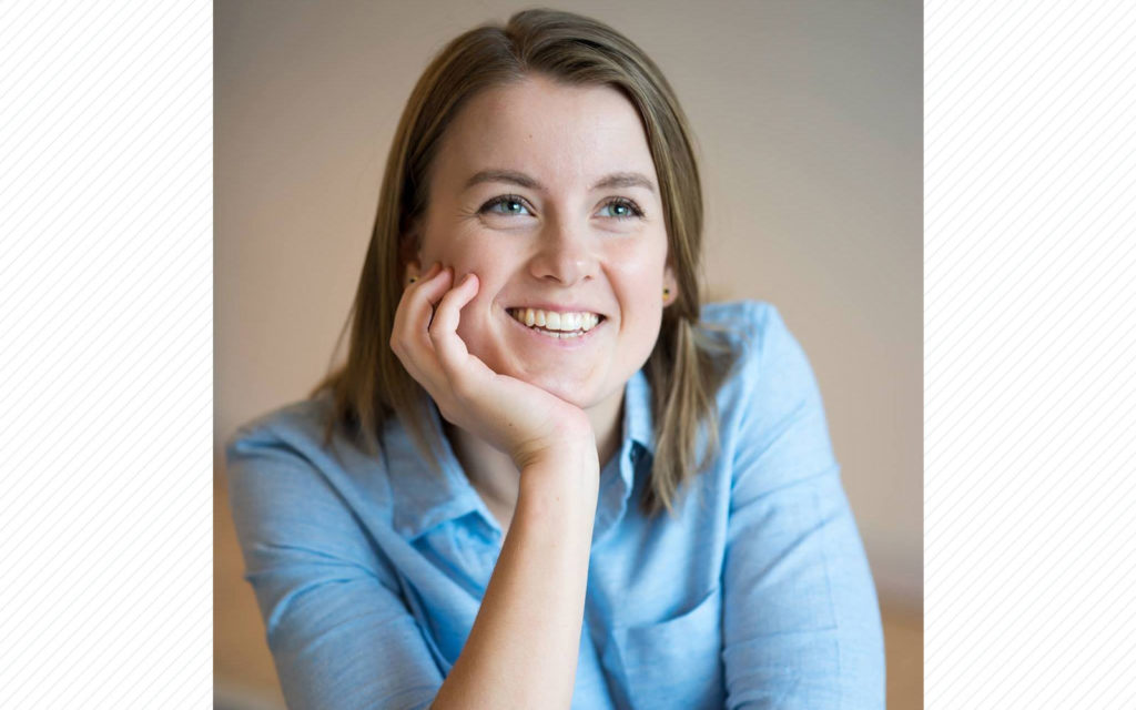 Louise springer ud som Youngstar - Bureaubiz