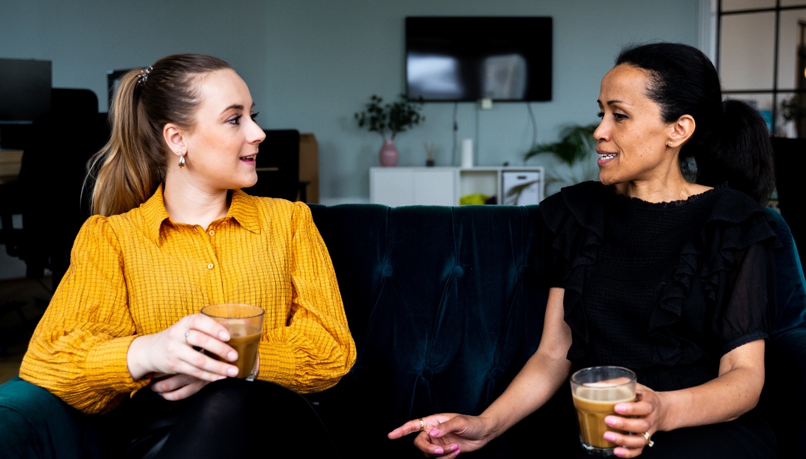 Halbye & Kaag sælger deres bureau - Bureaubiz